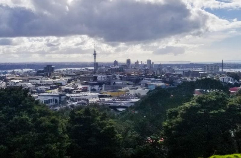 Mt Eden Summit: A dormant volcano walk in Auckland